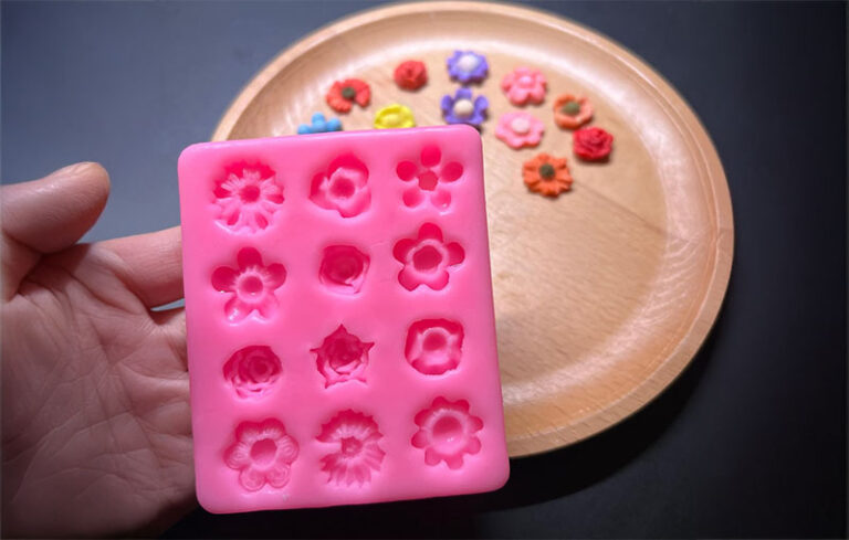What is the best clay for silicone molds?